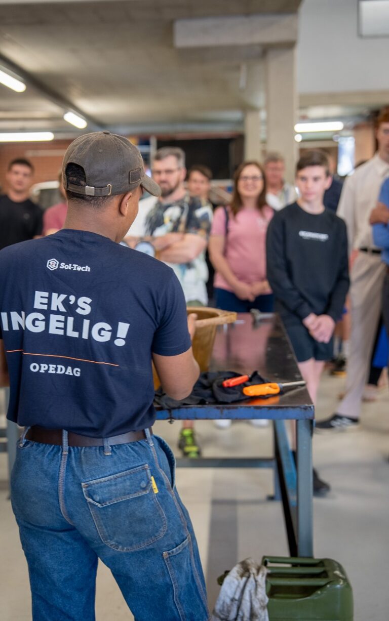 Sol-Tech se opedag lok duisende - Sol-Tech